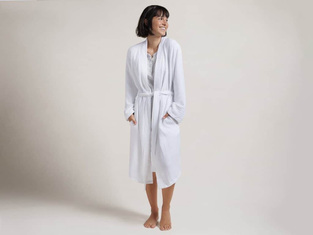 The Best Lightweight Robes for Women| ComfortNerd